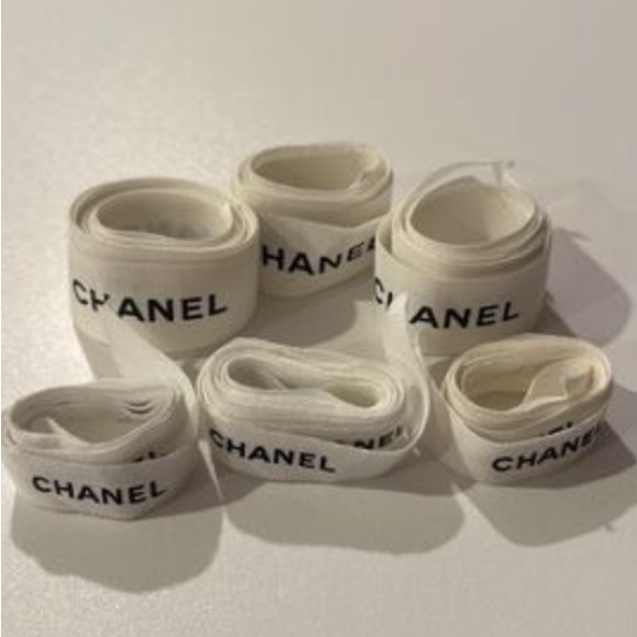 CHANEL | Party Supplies | Bundle Of 6 White Chanel Ribbons Varied ...